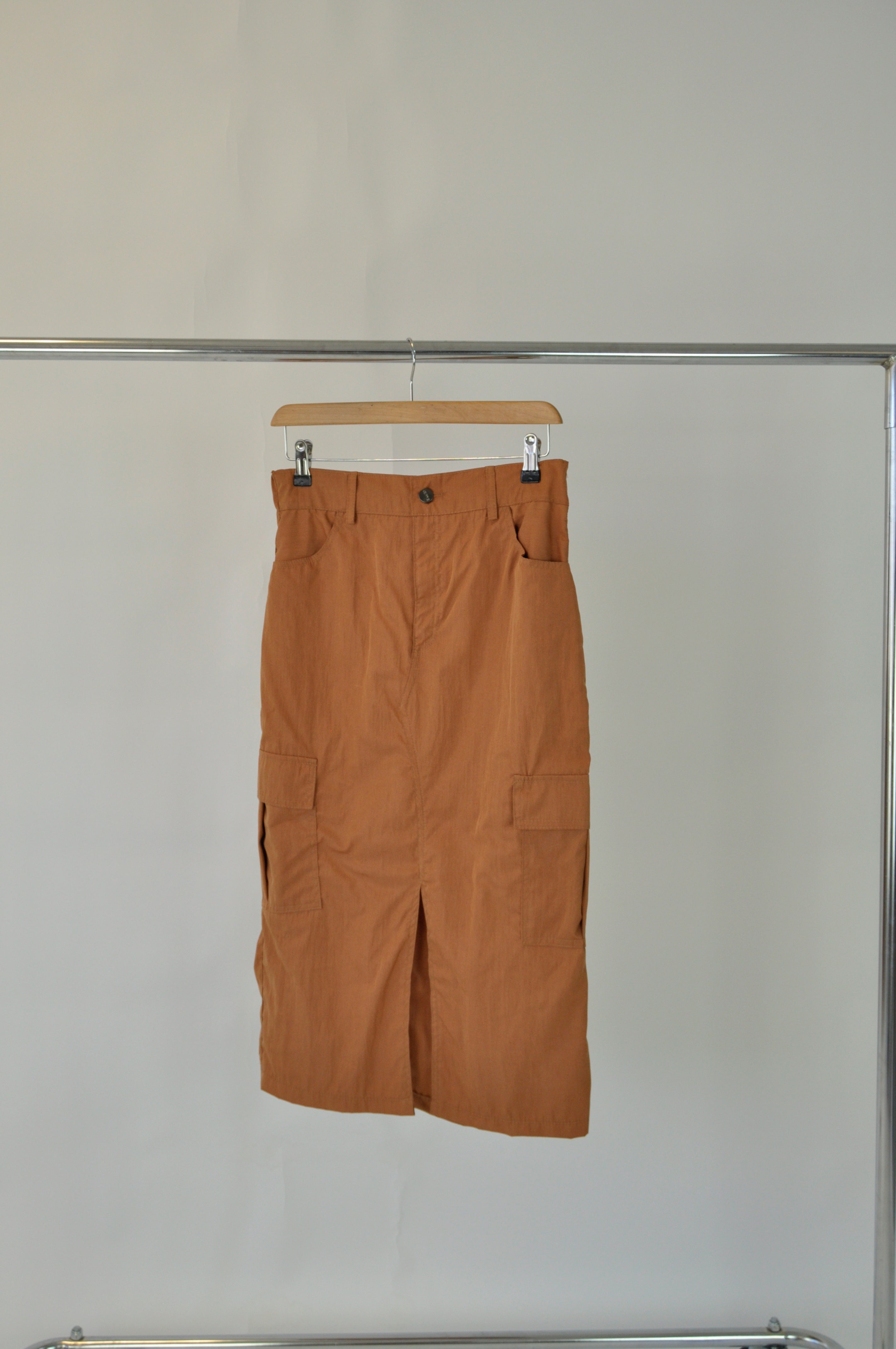 2650 Falda Cargo Corte Recto – Nancy Mx